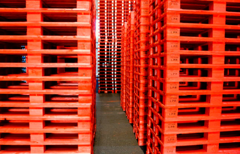 LPR - La Palette Rouge und Euro Pool Systems auf der FRUIT LOGISTICA 2025: ‹ Fruchtportal